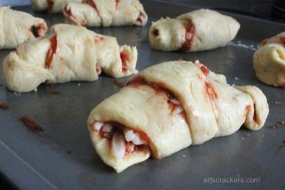Crescent Calzone Recipe - Arts and Crackers