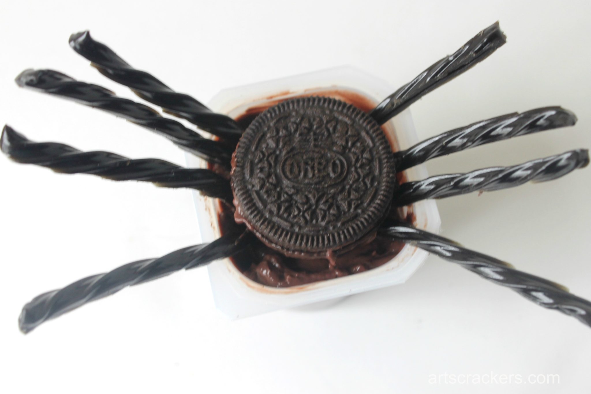 6 Pudding Cup Ideas for Halloween