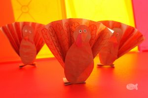 Easy Fan Turkey Paper Craft | Thanksgiving for Kids