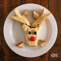 Cute Reindeer Sandwich Christmas Lunch Idea for Kids